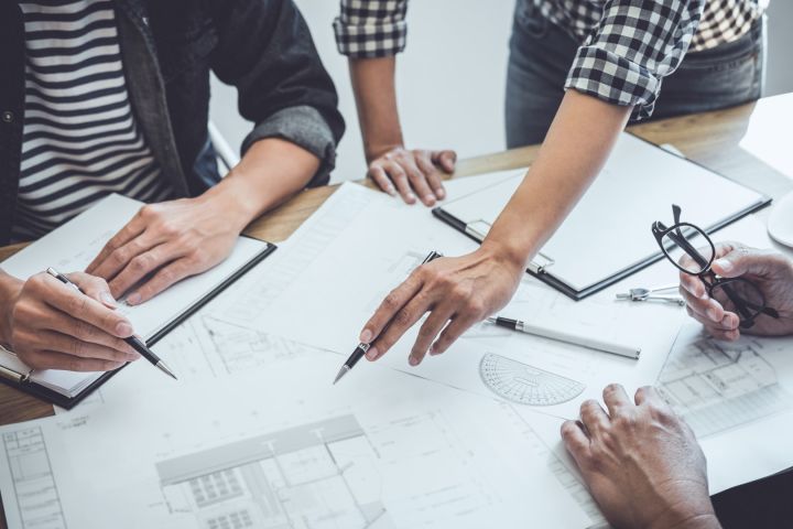HOA Architectural Review Committees: Legal Authority and Homeowner ...